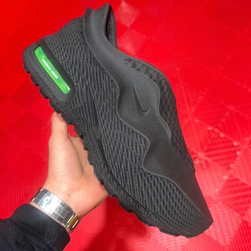 Nike Air Max 1000 "BLACK CARBON"