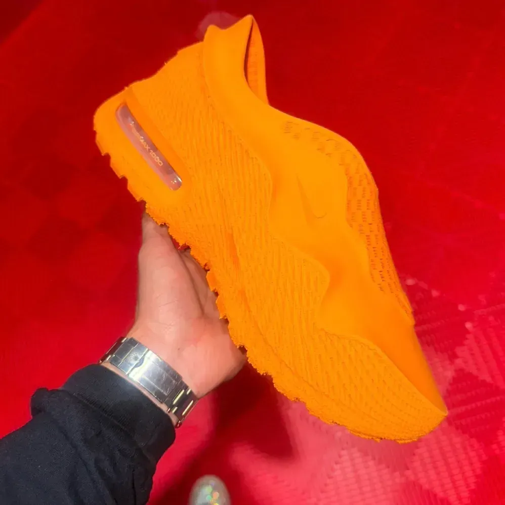Nike Air Max 1000 "ORANGE"